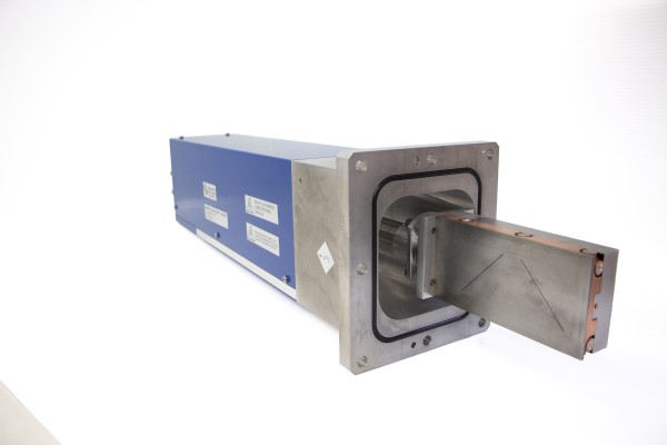 XY Scanning Slit Beam Profiler - D-Pace - Partner in the commercial ...